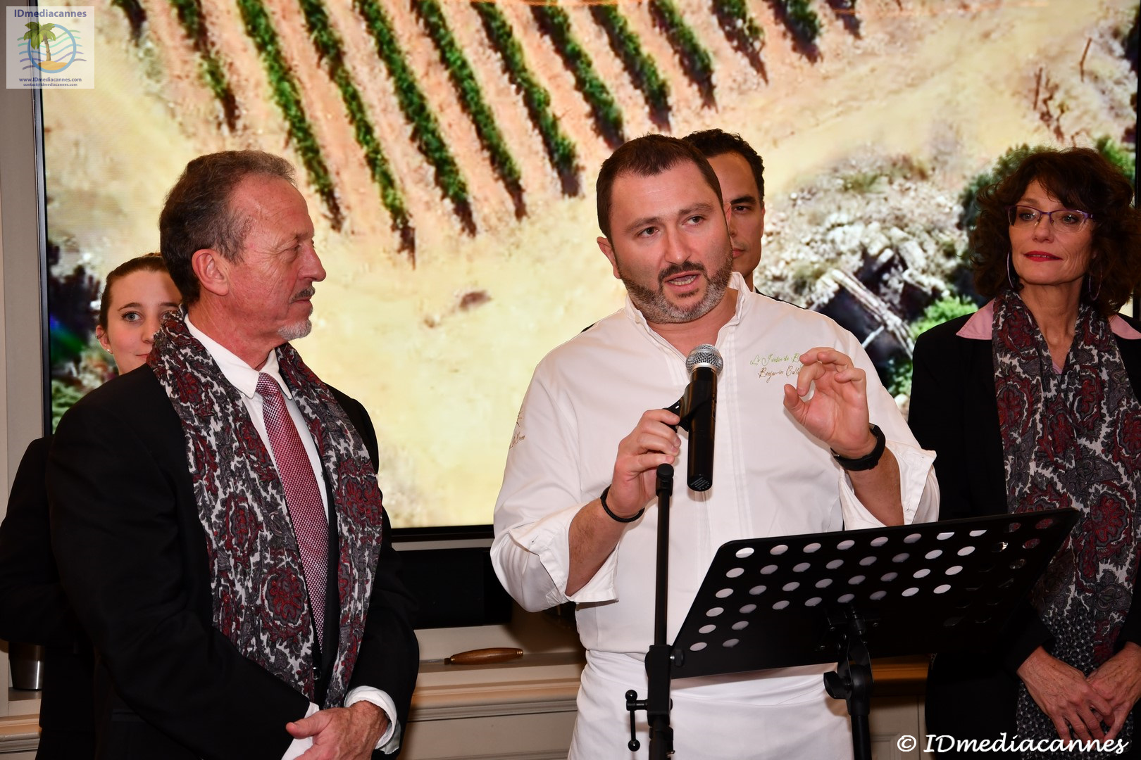 Un Voyage des Sens de l’Ordre des Épicuriens au « Jardin de Benjamin ...